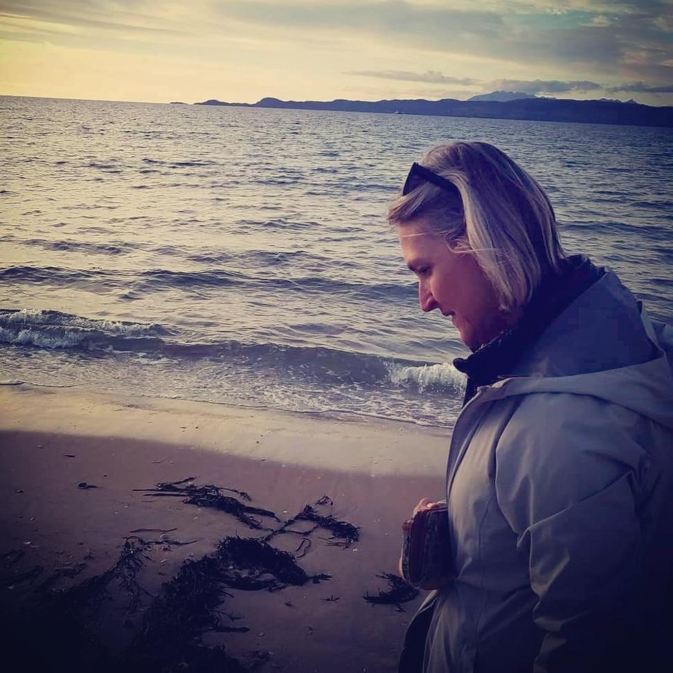 Christy Cheyne Obituary